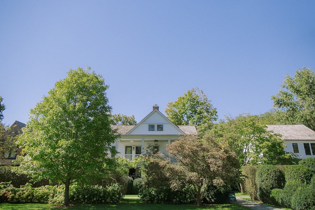 Valley Rock Inn Wedding | New York | Leah + Matt - Eden Strader Blog